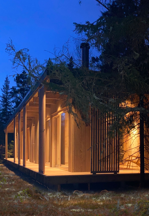 Arkitektritat hus H60 på 60 kvm levereras nyckelfärdigt och byggt i Sverige